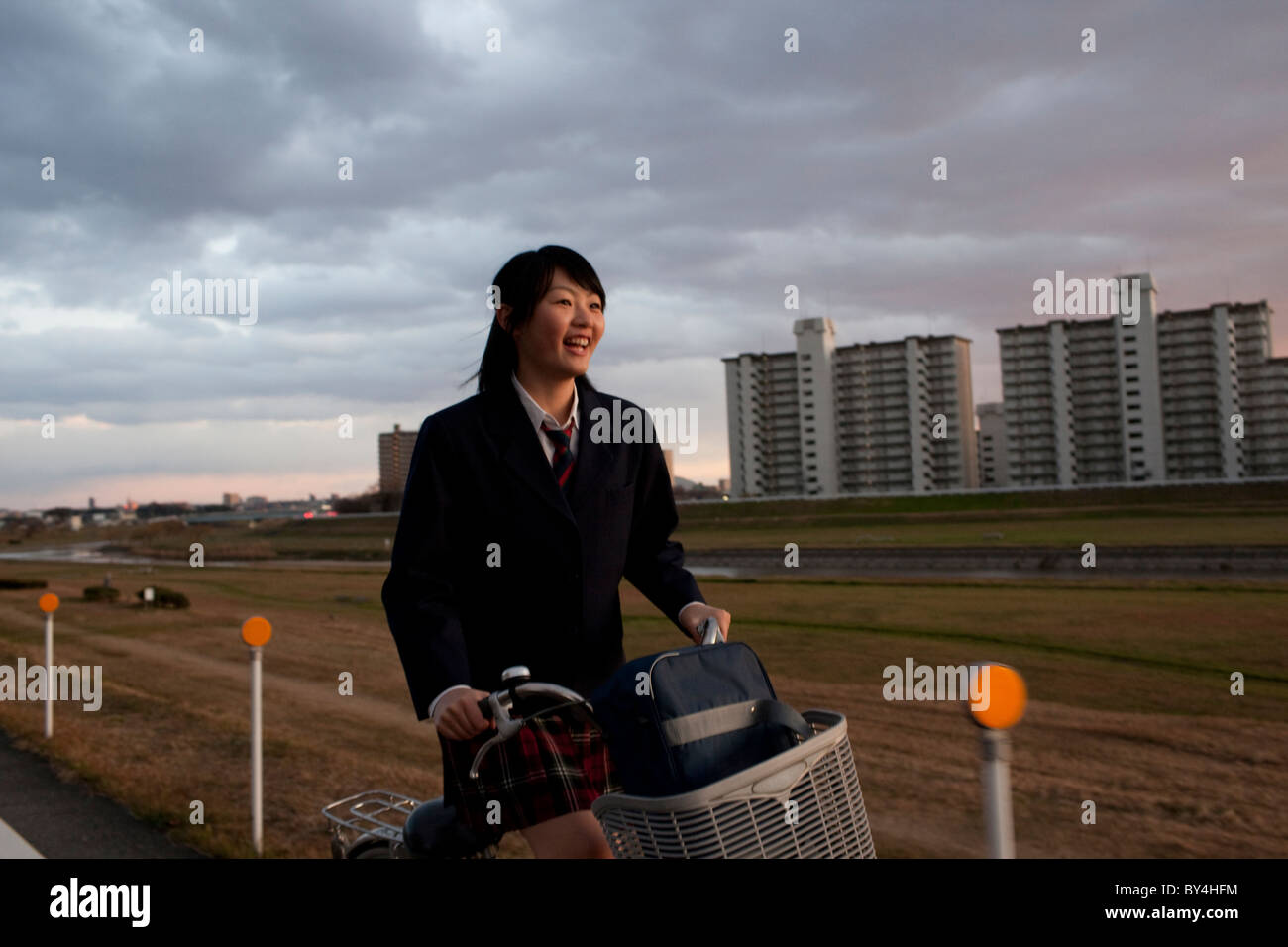 Japanese teenage girl bicycle hi-res stock photography and images - Alamy
