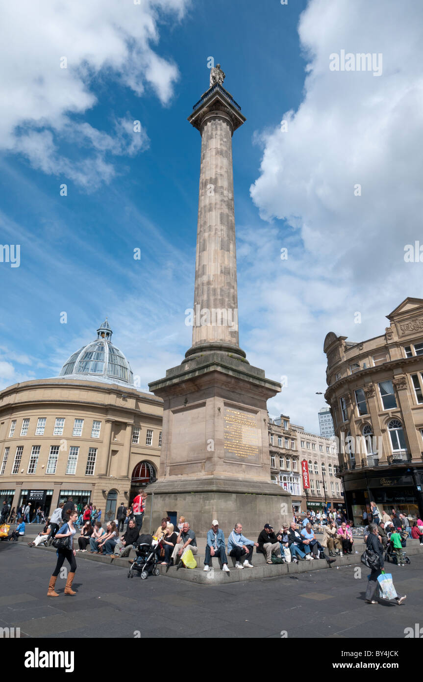 Grey's Monument in Newcastle Stock Photo - Alamy