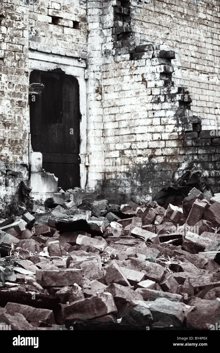 Building fire damage black and white hi-res stock photography and ...