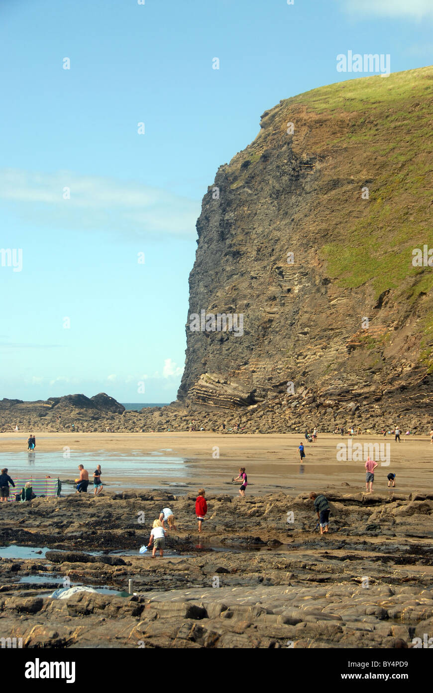 Cliff and beach, Crackington Haven, Cornwall, Western UK Stock Photo ...