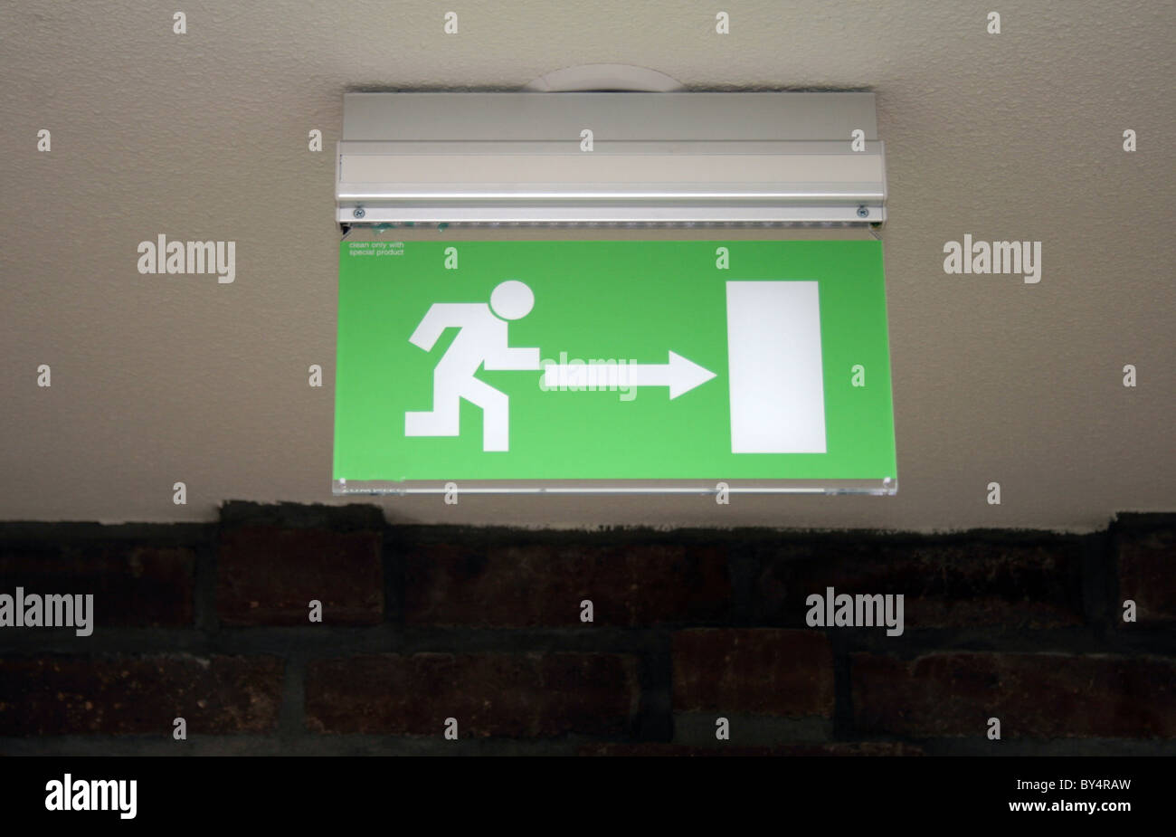 Running man emergency exit sign hi-res stock photography and images - Alamy