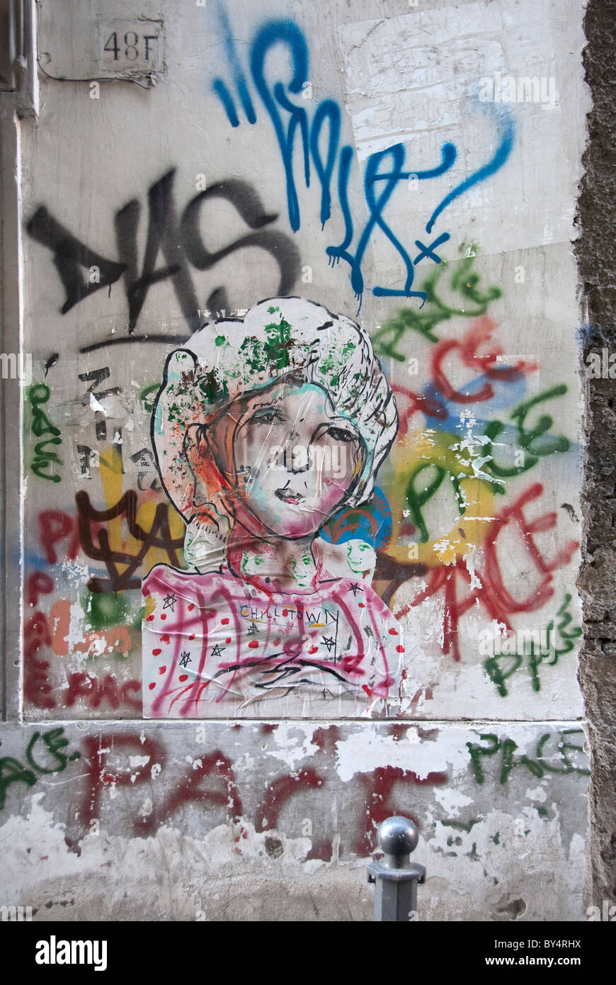 Street art and Graffiti in Naples, Italy Stock Photo - Alamy
