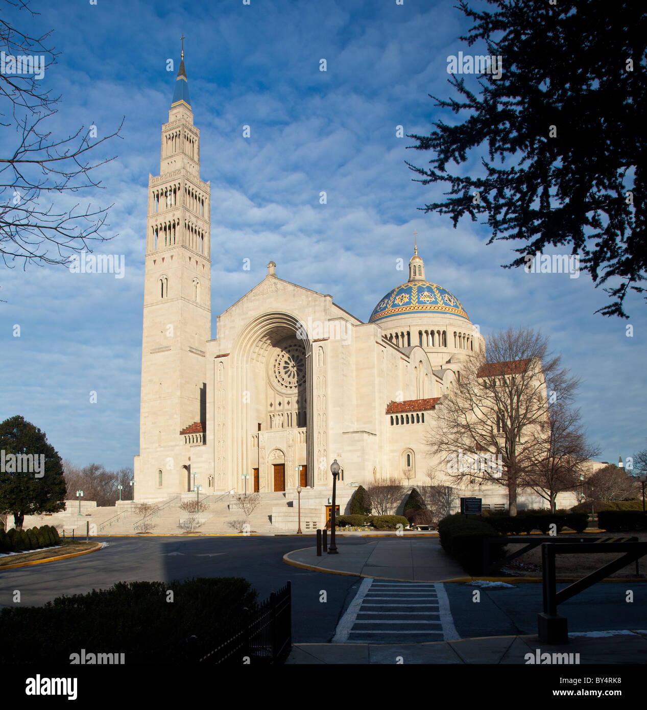 Interior architecture basilica national shrine hi-res stock photography ...