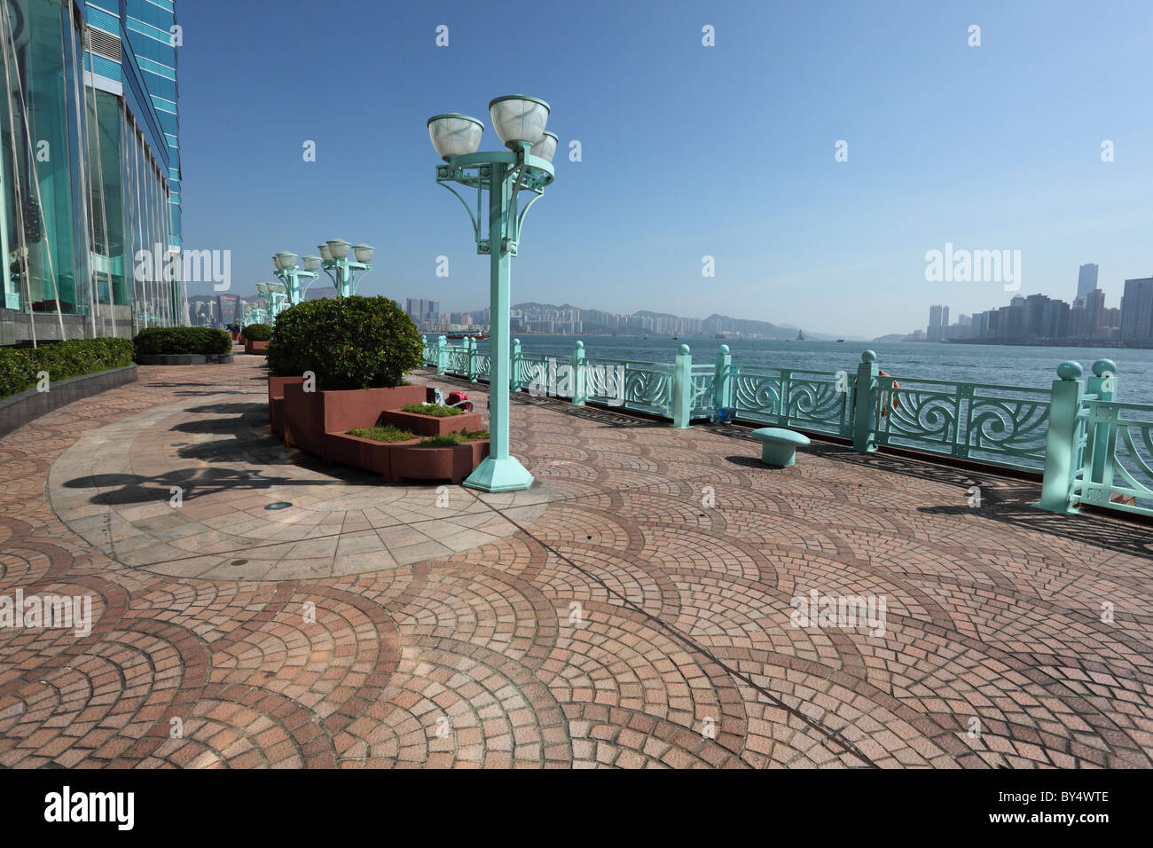 Promenade in Hong Kong Hung Hom Stock Photo - Alamy