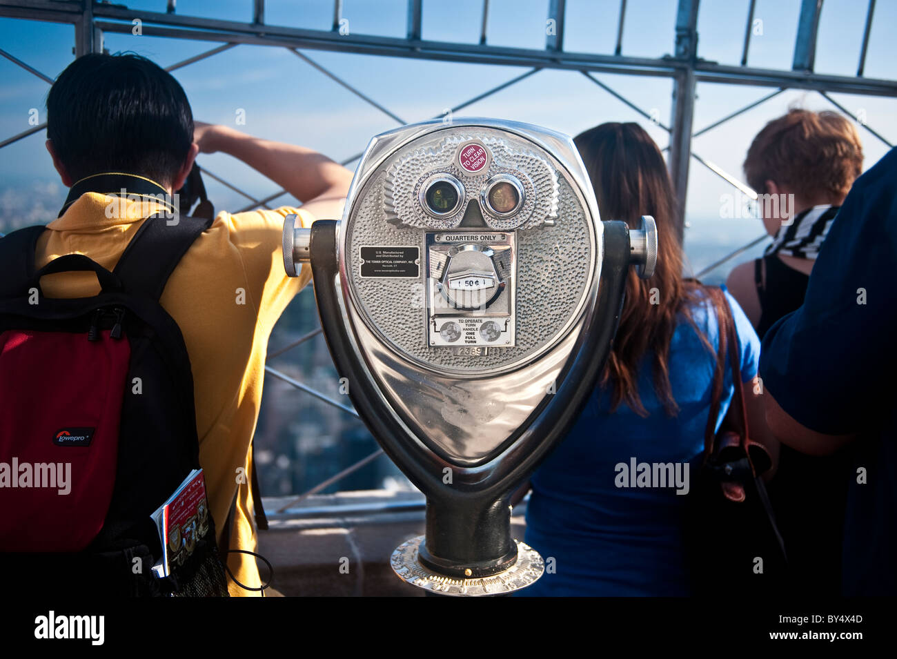 Empire state building observation deck photos hi-res stock photography ...