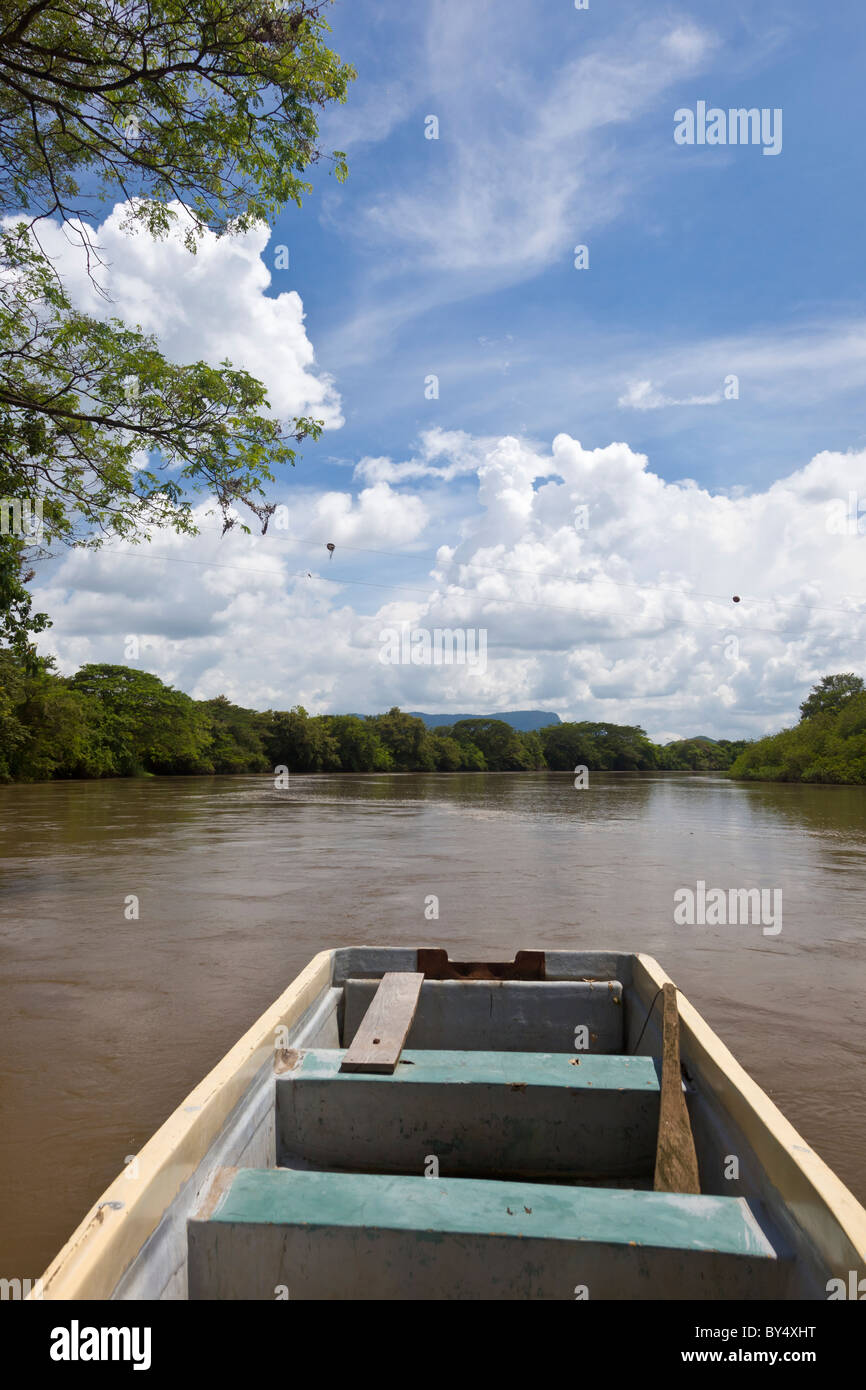 Tempisque river tour hi-res stock photography and images - Alamy