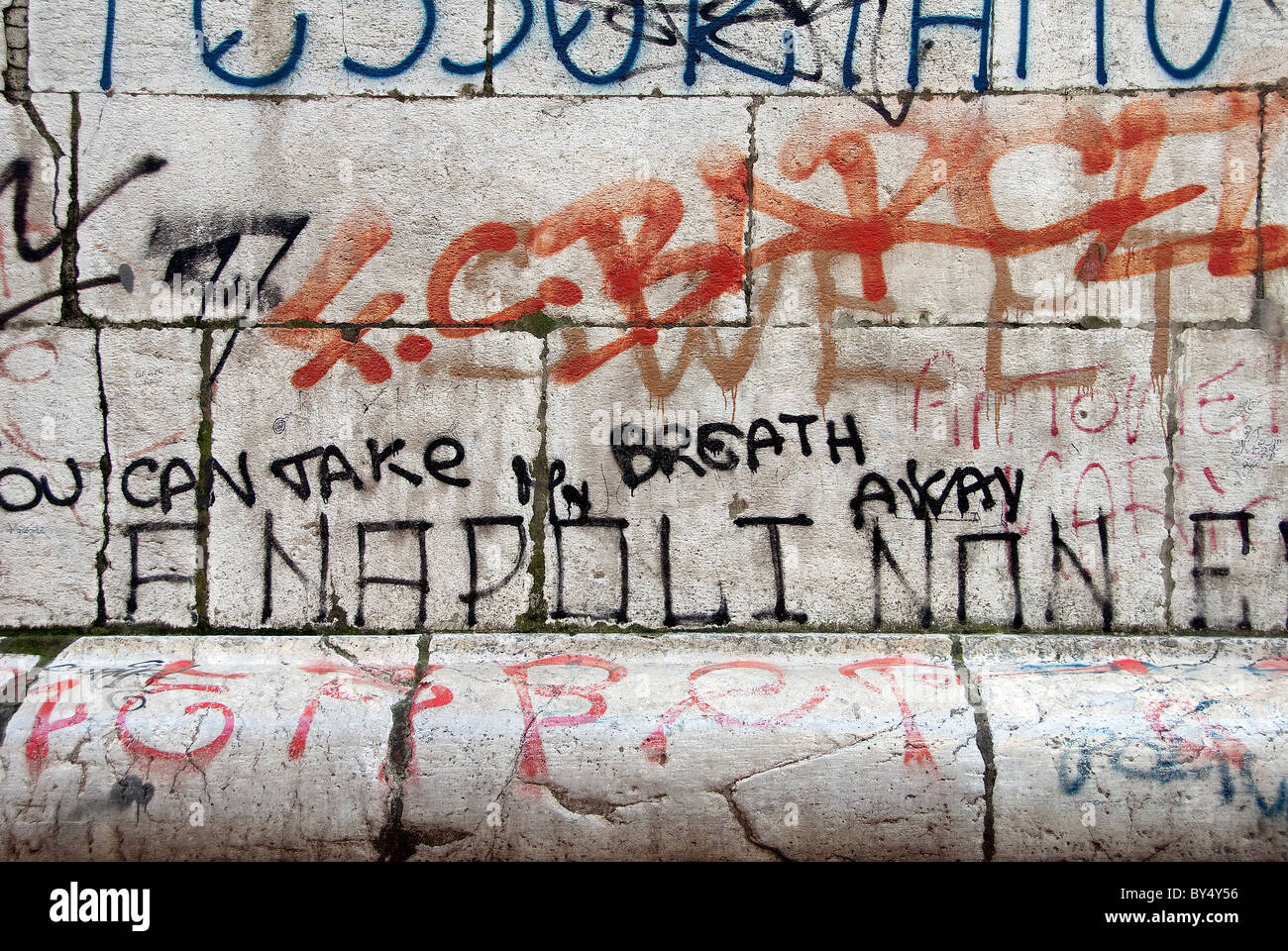Street art and Graffiti in Naples, Italy with the words Napoli and can ...
