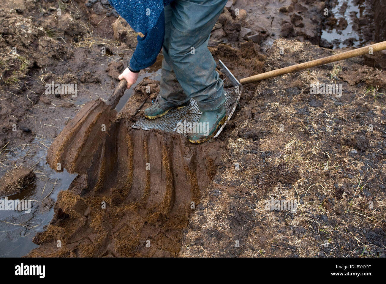 Peat cutter hi-res stock photography and images - Alamy