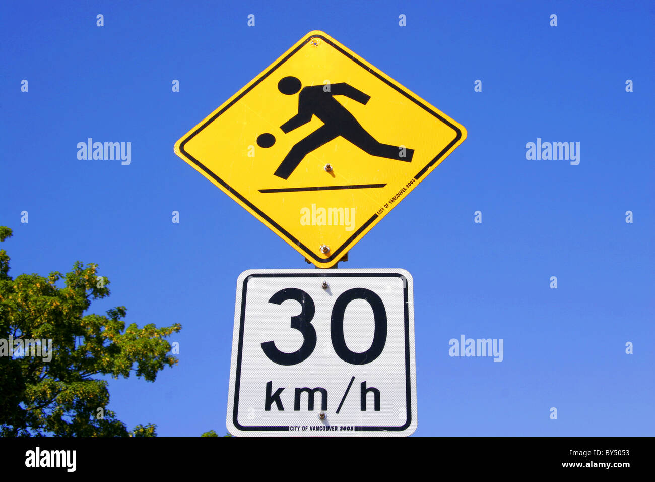 Ball game sign warning Stock Photo - Alamy