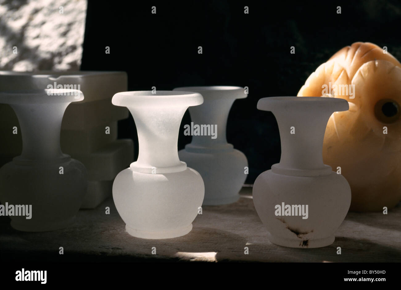 Alabaster Workshop Rossi in Volterra, Tuscany, Italy Stock Photo - Alamy