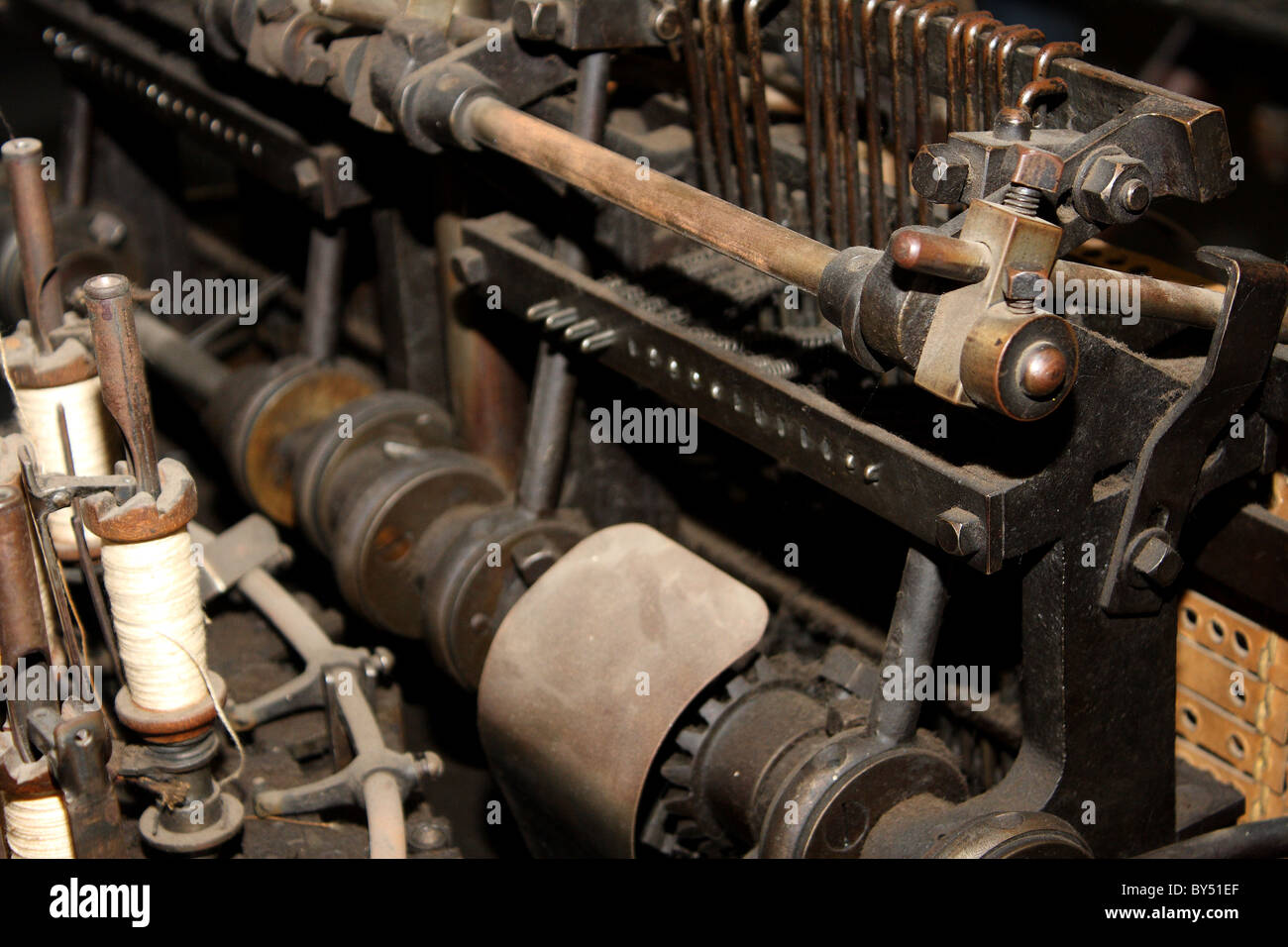 Victorian knitting machine hi-res stock photography and images - Alamy