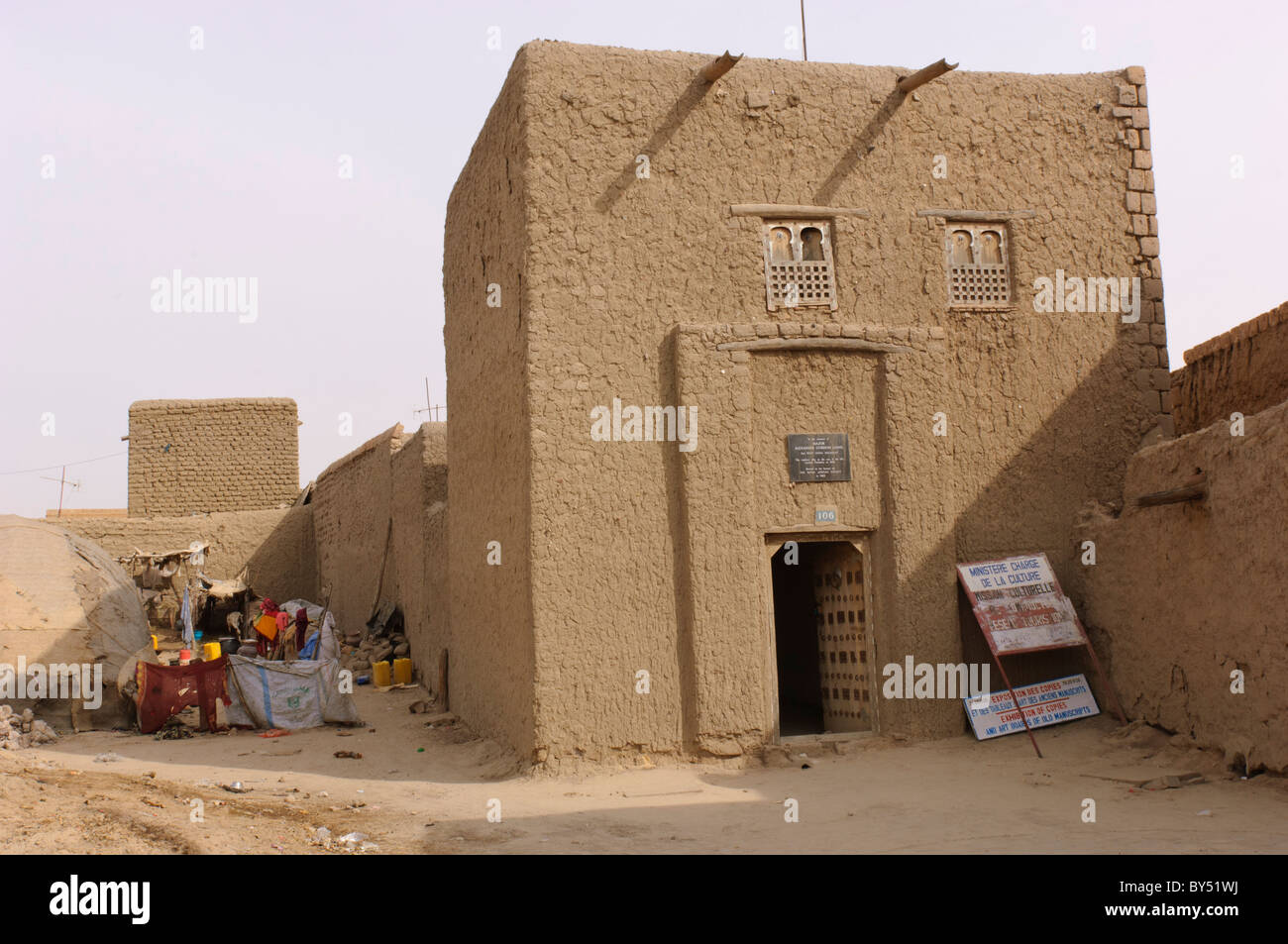 Timbuktu house alexander laing hi-res stock photography and images - Alamy