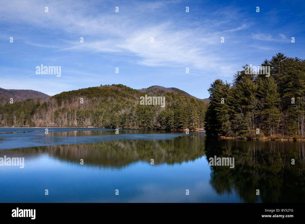Smith lake unicoi state park hi-res stock photography and images - Alamy