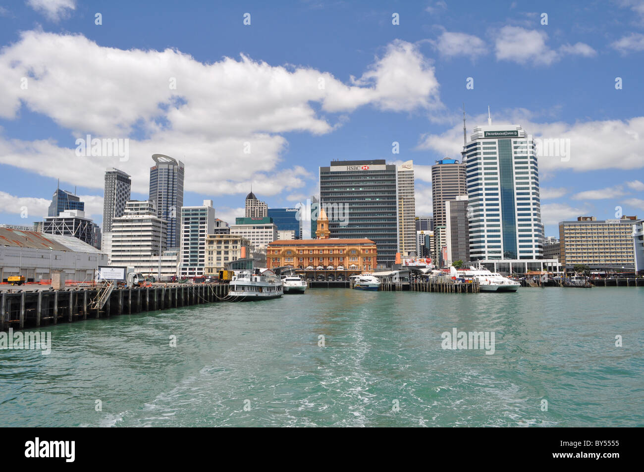 Auckland ferry hi-res stock photography and images - Alamy