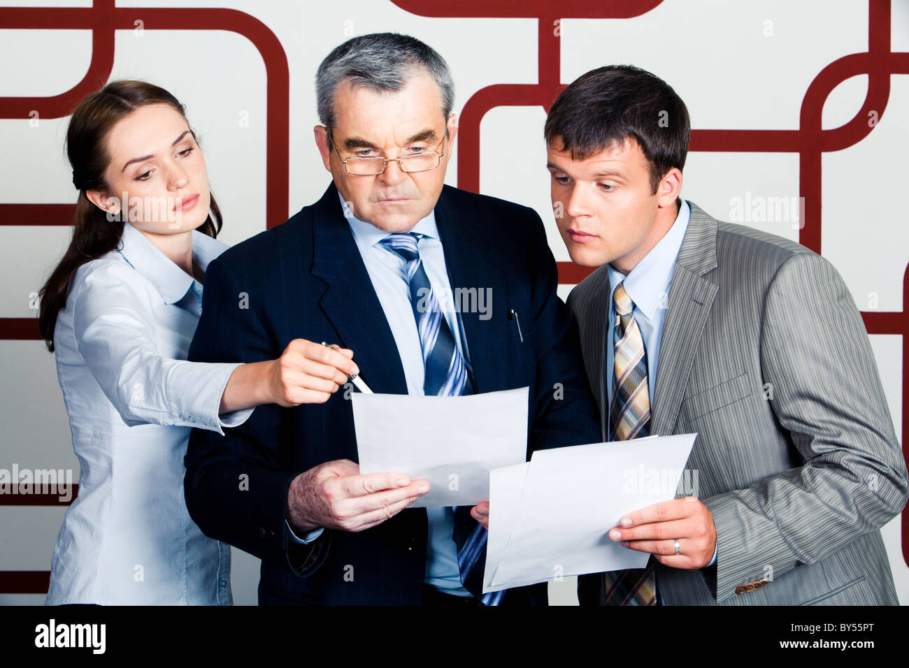 Staring seriously hi-res stock photography and images - Alamy