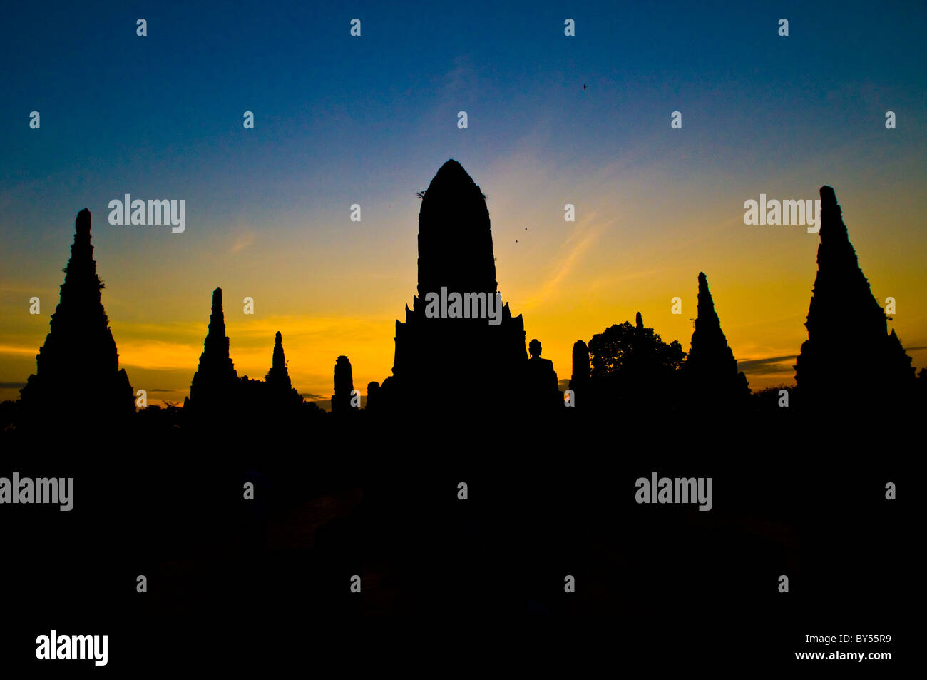 Thai temples at sunrise hi-res stock photography and images - Alamy