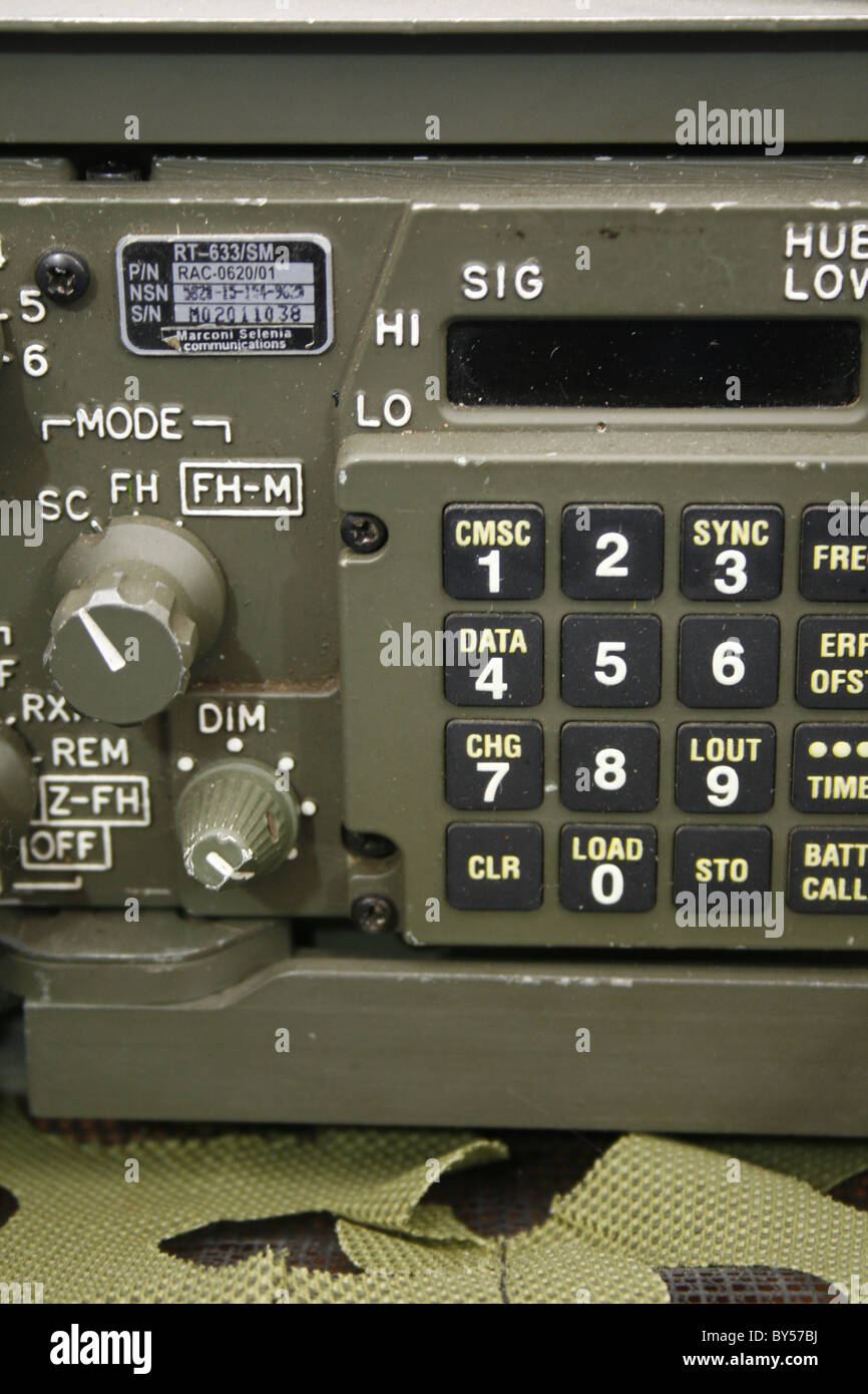 Military network communications army hi-res stock photography and ...