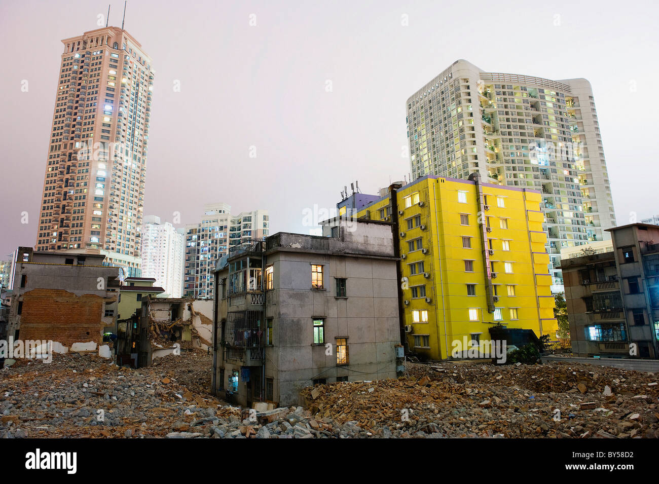 Demolished old buildings hi-res stock photography and images - Alamy