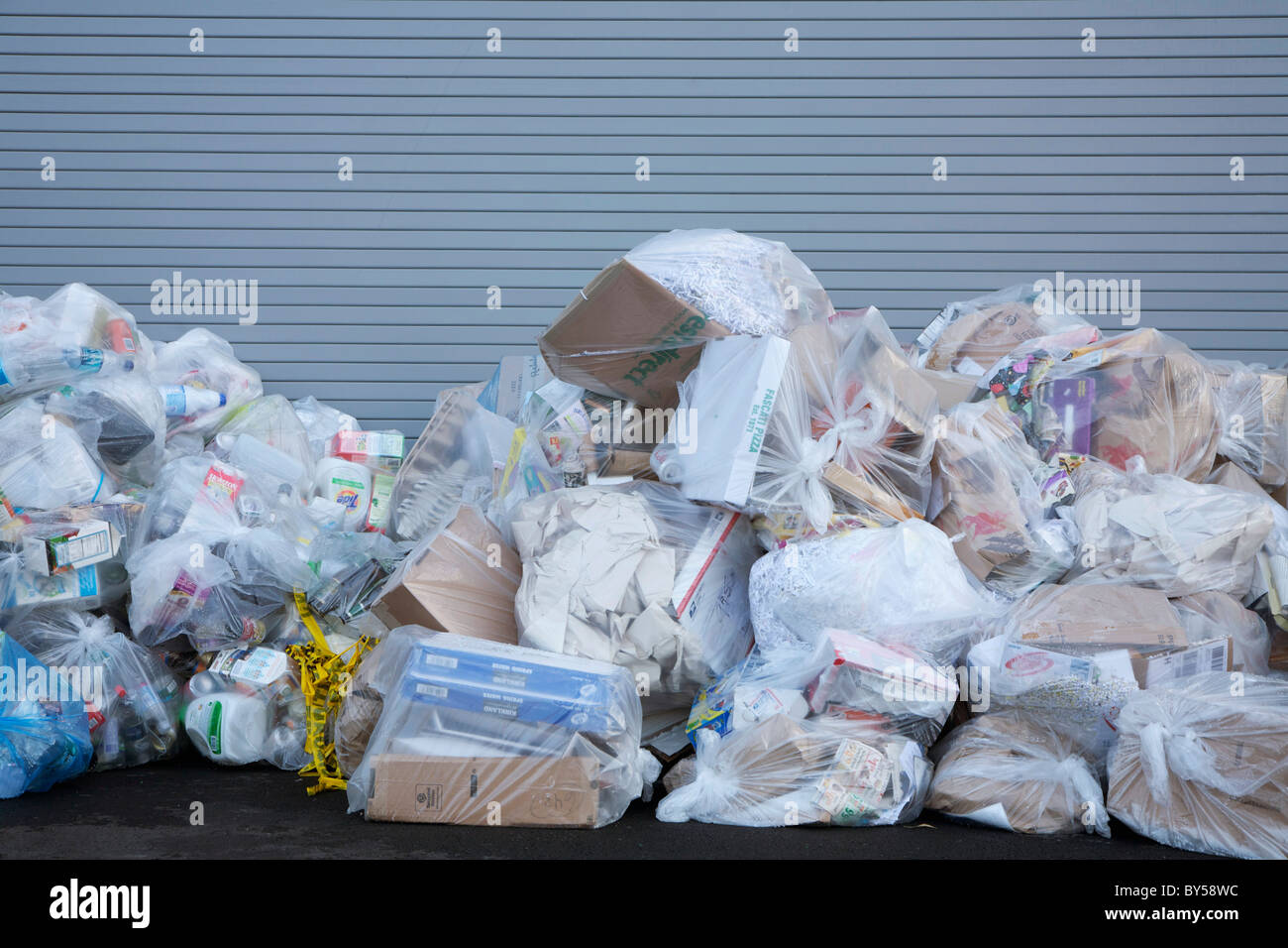 A pile of garbage bags Stock Photo - Alamy
