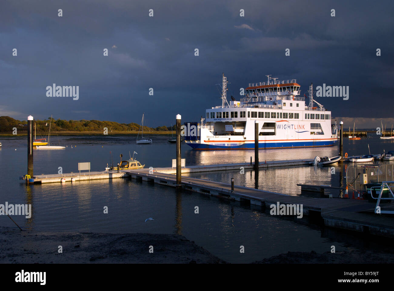Lymington harbour lymington estuary hampshire hi-res stock photography ...