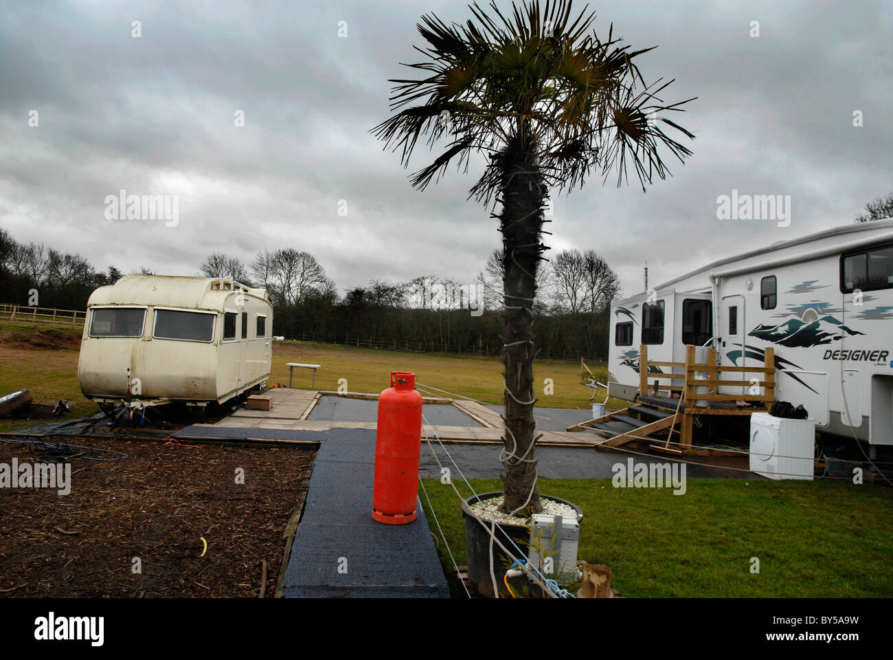 Traveller caravan hi-res stock photography and images - Alamy