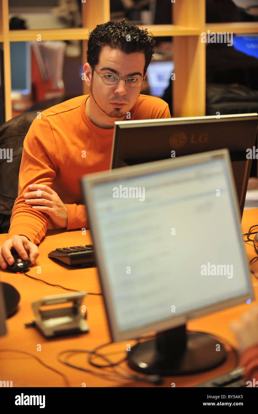 Developing computer hi-res stock photography and images - Alamy