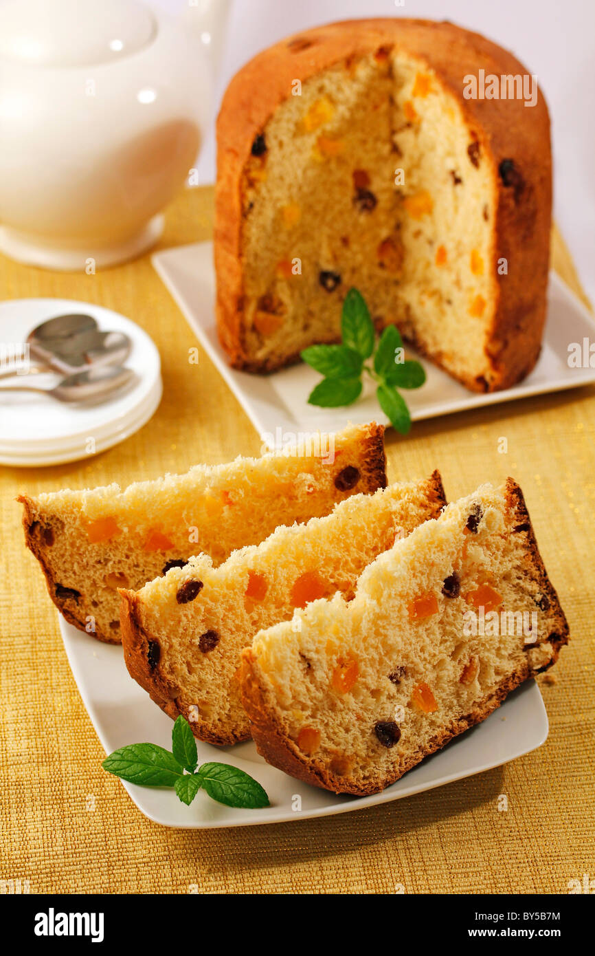 Cakes slices orange hi-res stock photography and images - Alamy