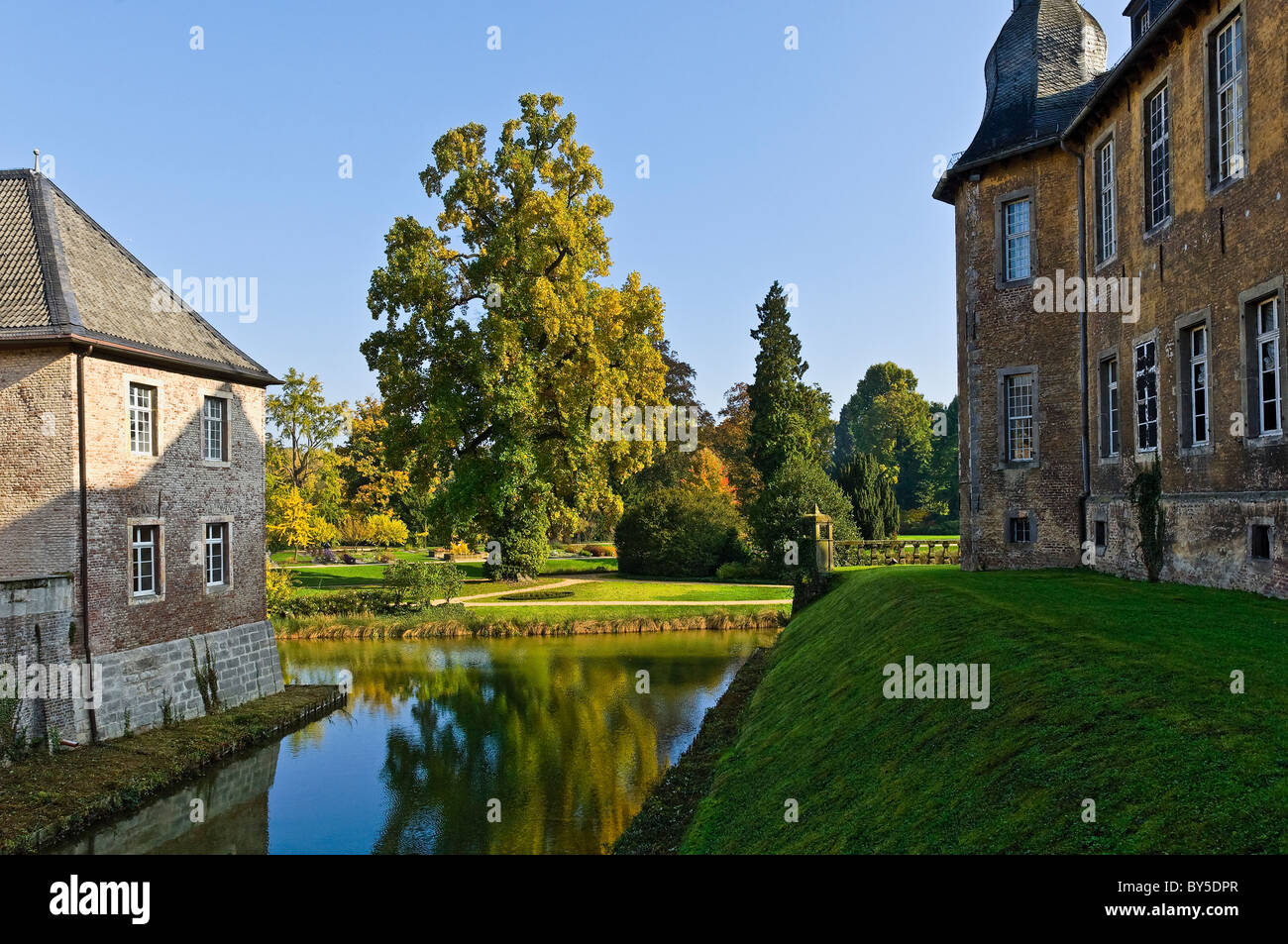 Schloss dyck hi-res stock photography and images - Alamy