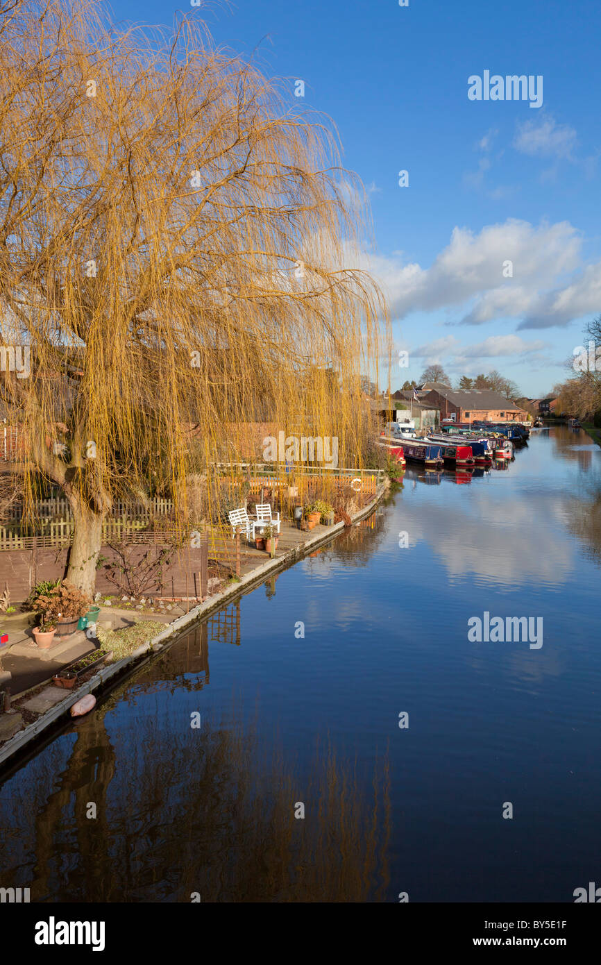 the "trent and Mersey" canal Shardlow Derbyshire England UK GB EU ...