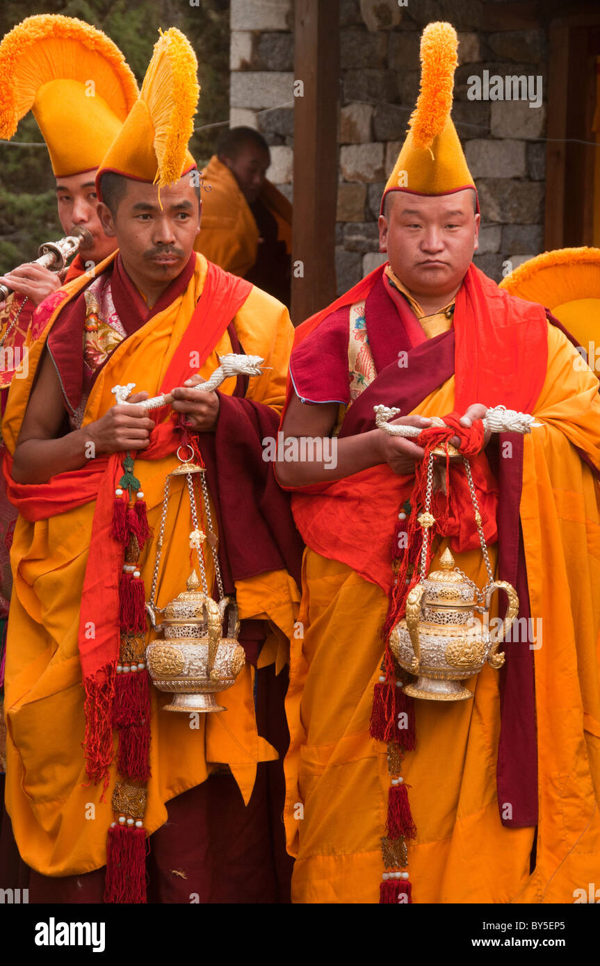 yellow hat Gelugpa monks at the Mani Rimdu Festival at Tengboche ...
