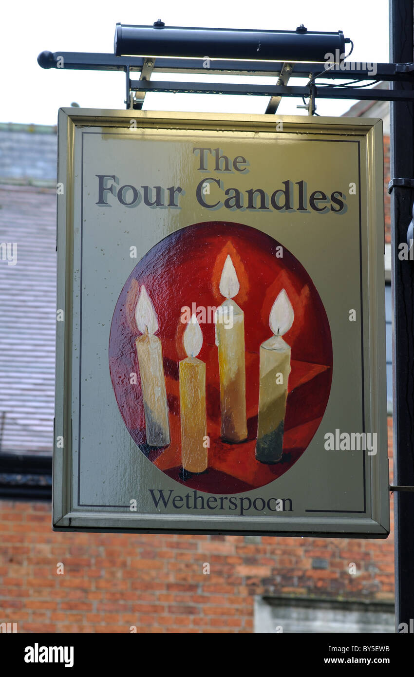 Four inns hi-res stock photography and images - Alamy