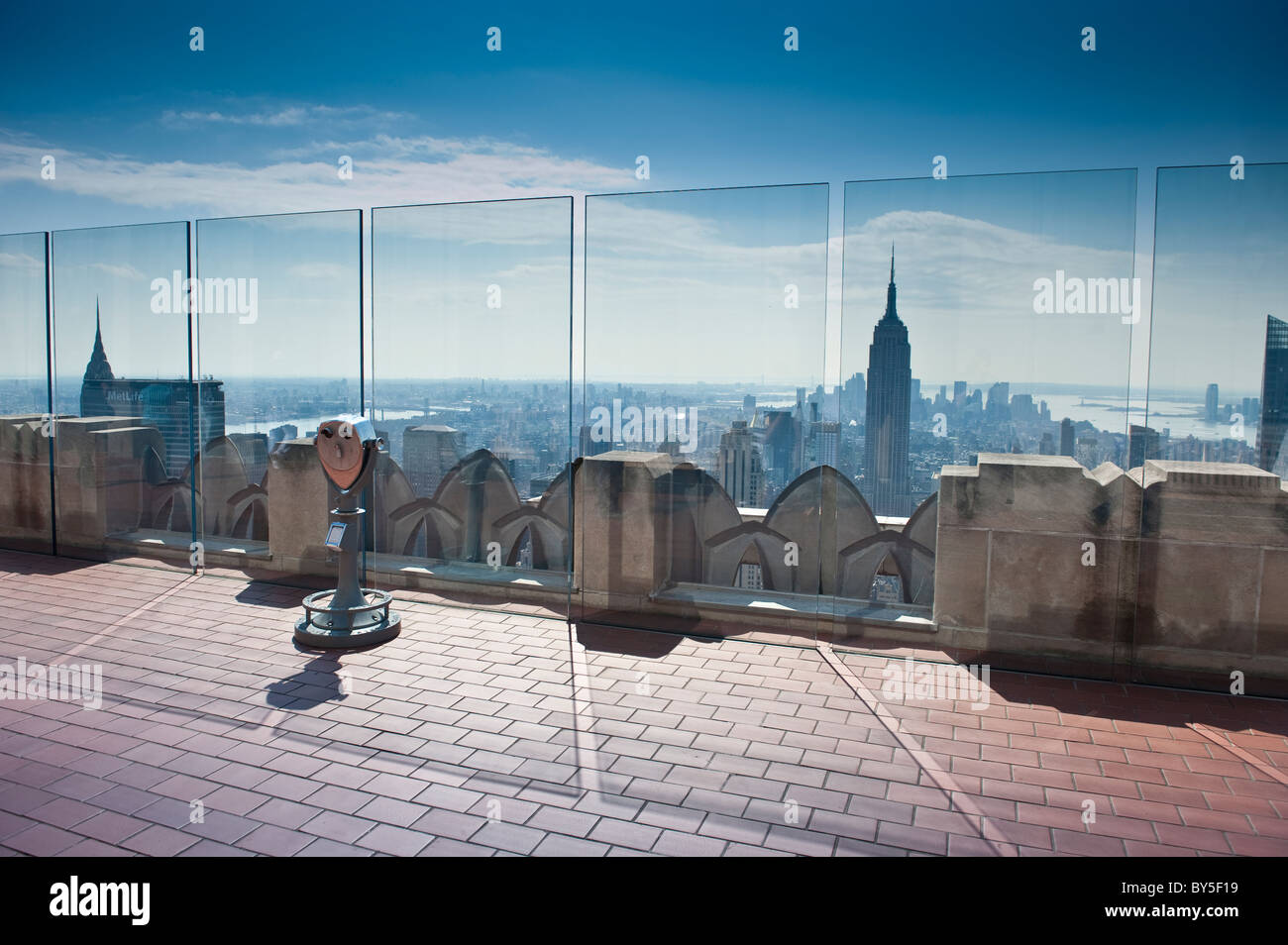 The Rockefeller Center viewing platform, New York City Stock Photo - Alamy