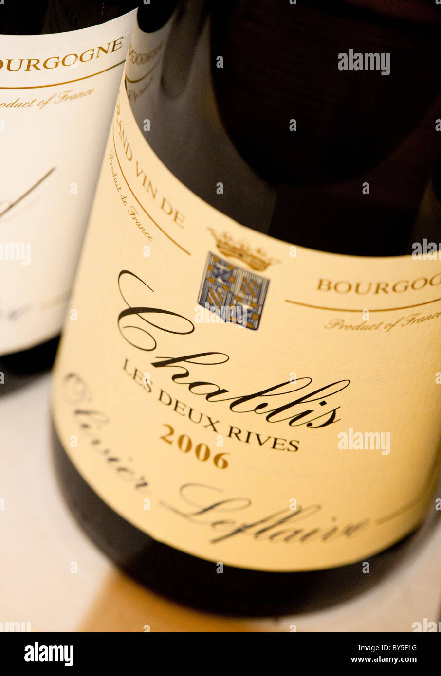 label of wine bottle, Chablis, Burgundy, France Stock Photo - Alamy