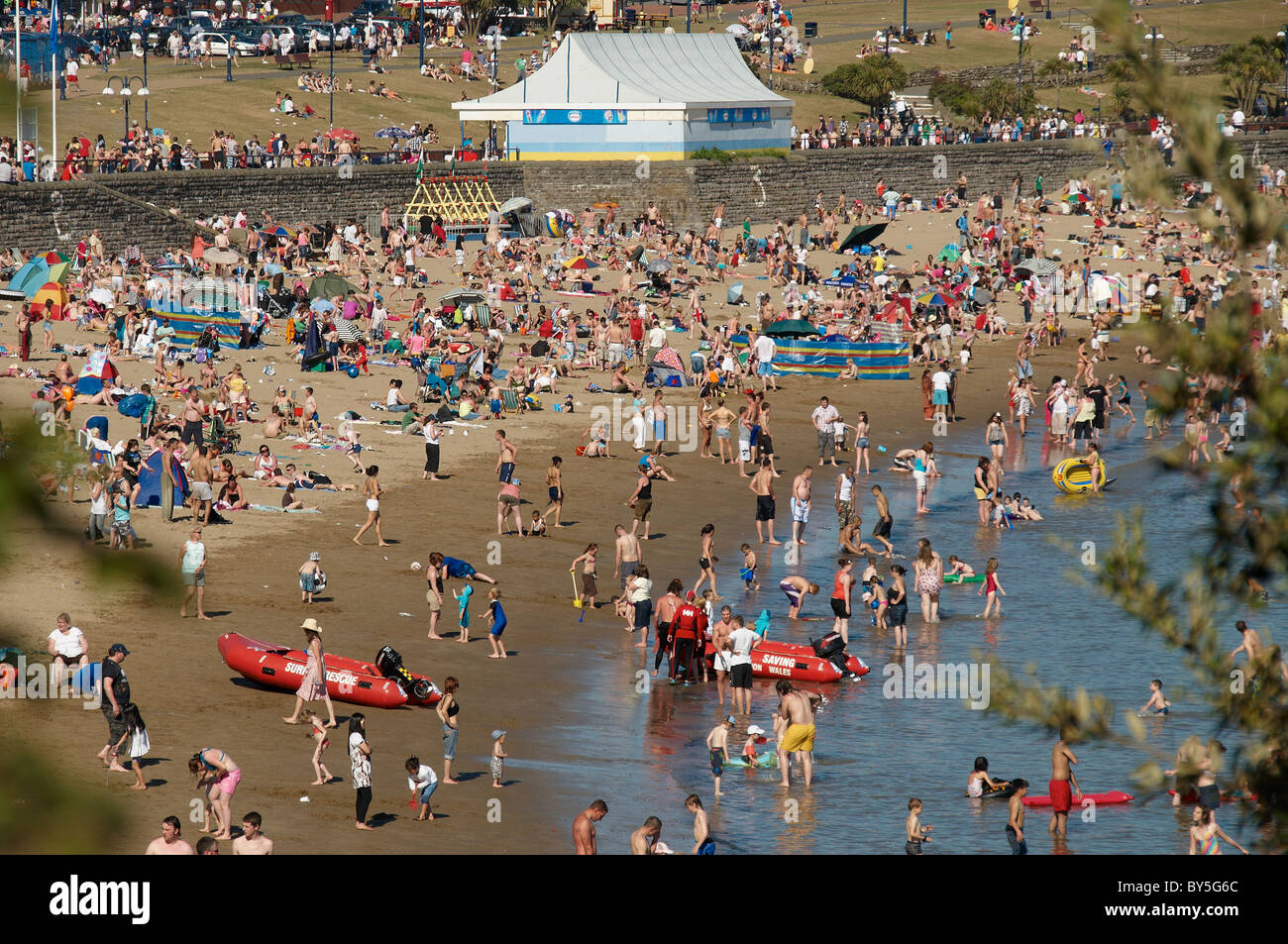 Wales seaside hi-res stock photography and images - Alamy