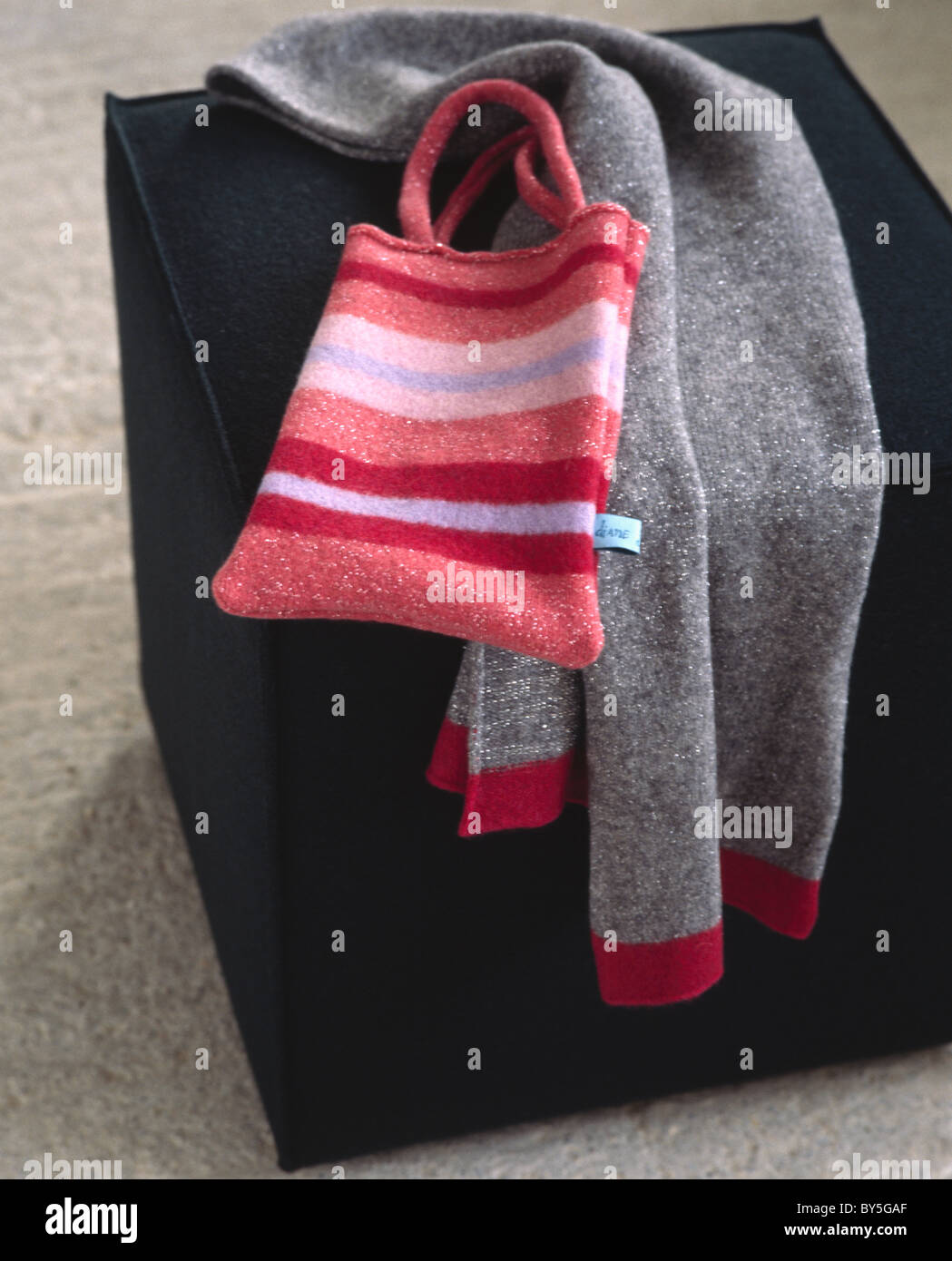 Metallic scarf hi-res stock photography and images - Alamy