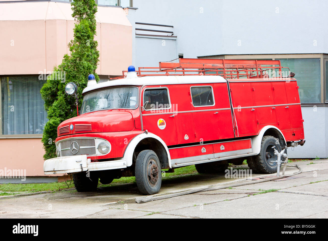 fire engine, Bosnia and Hercegovina Stock Photo - Alamy