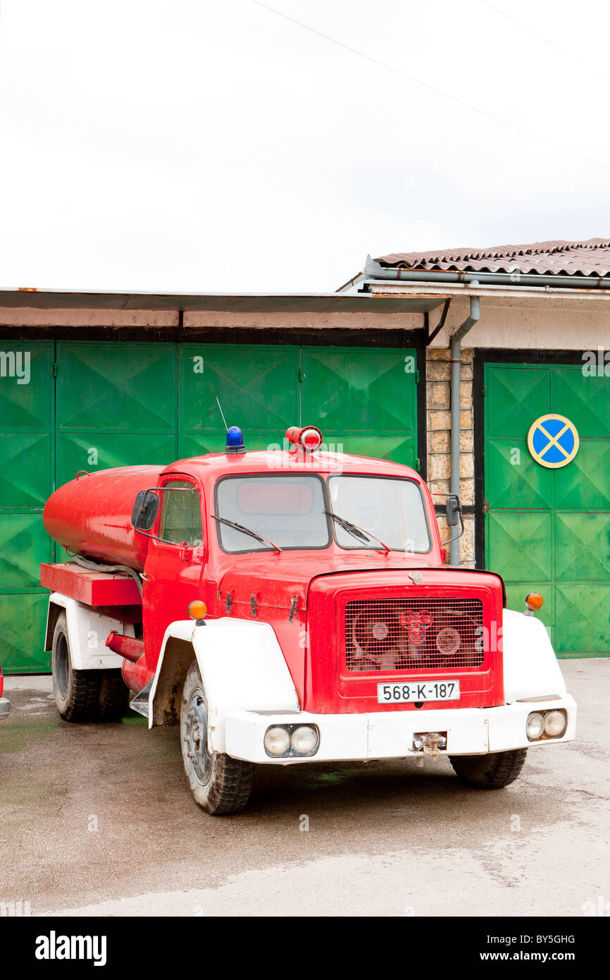 fire engine, Bosnia and Hercegovina Stock Photo - Alamy