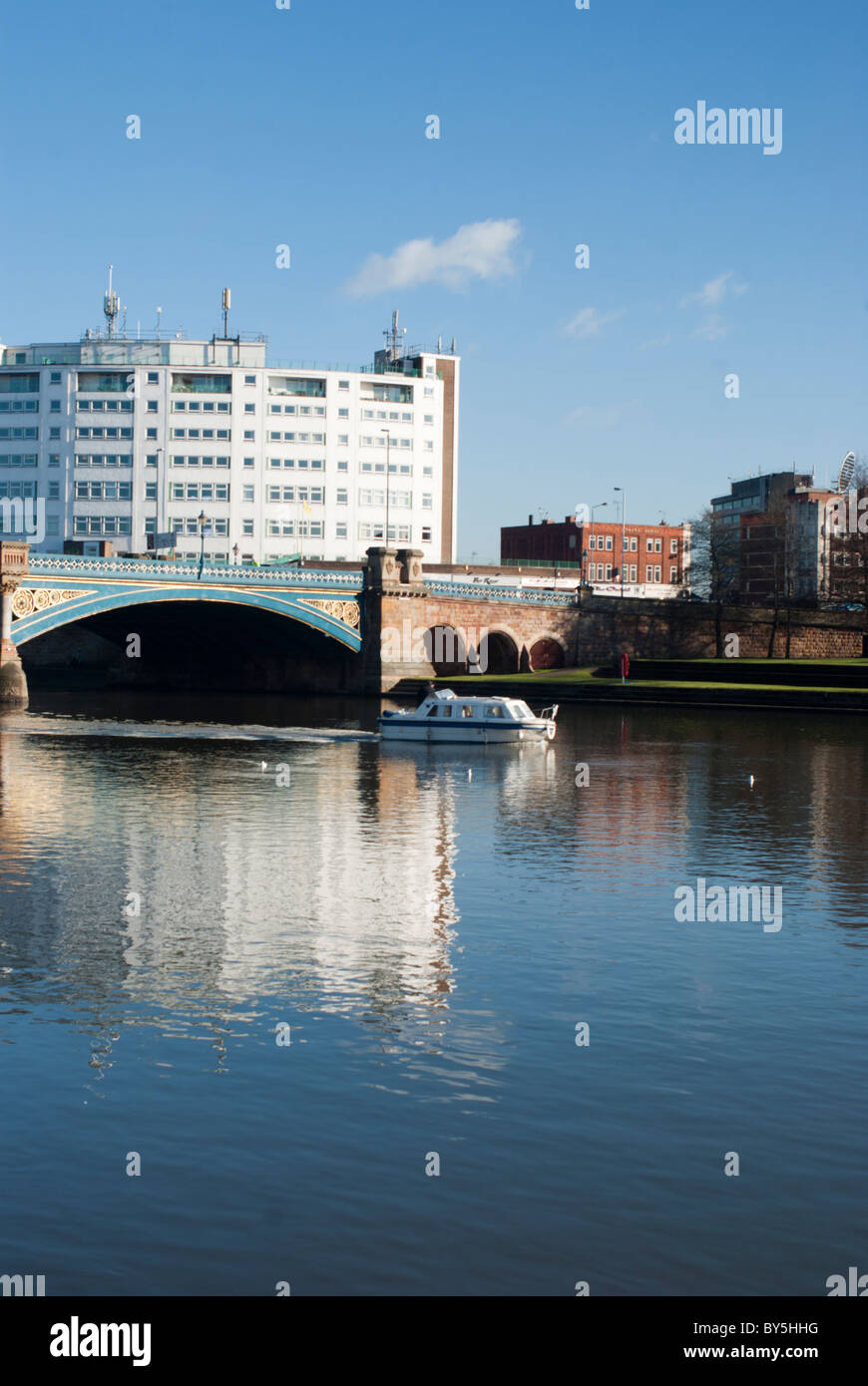 Rushcliffe Civic Centre with part of Trent Bridge in the foreground ...