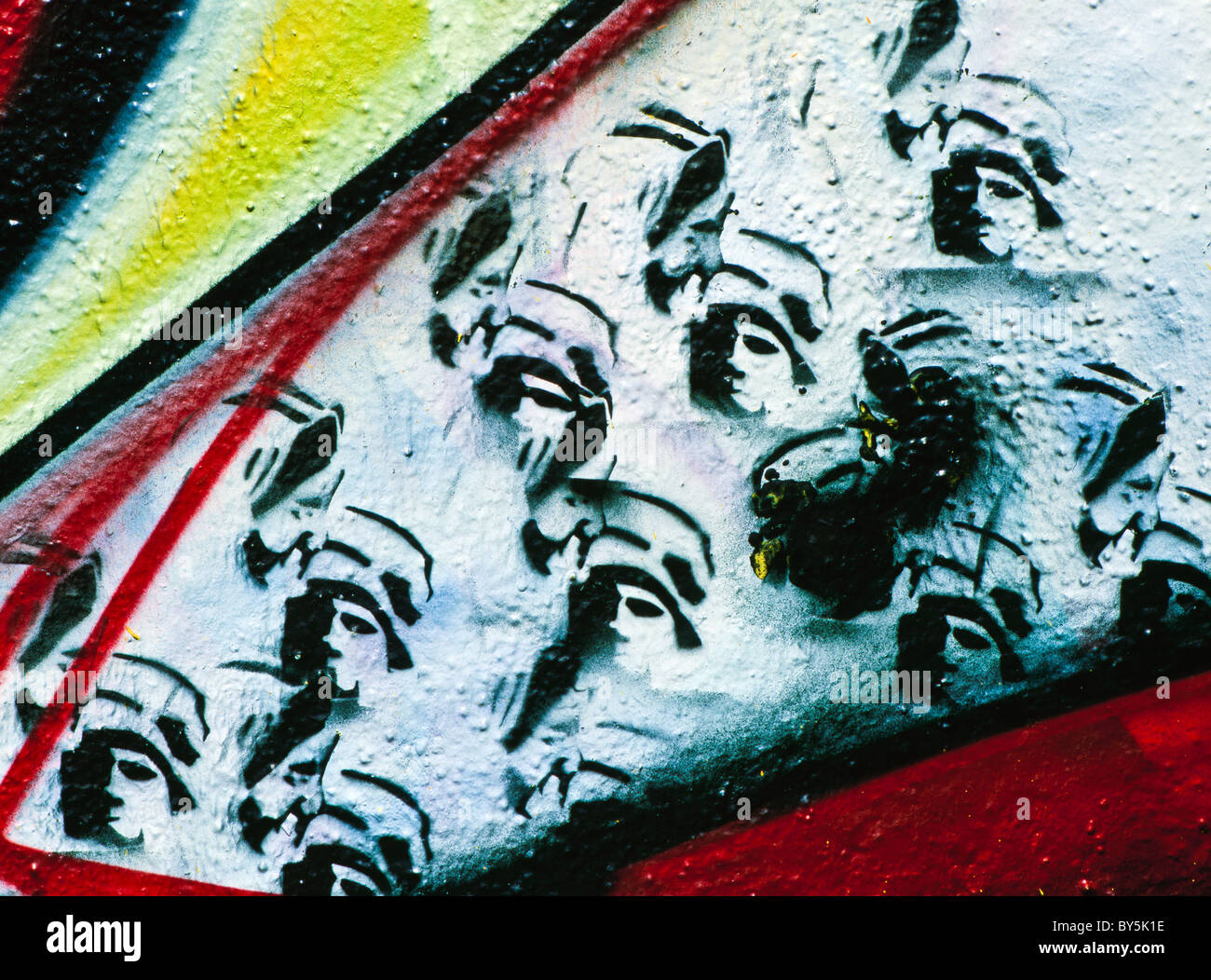 Stencil Graffiti Politici