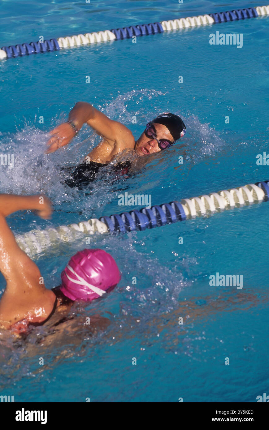 Female freestyle swimmers hi-res stock photography and images - Alamy