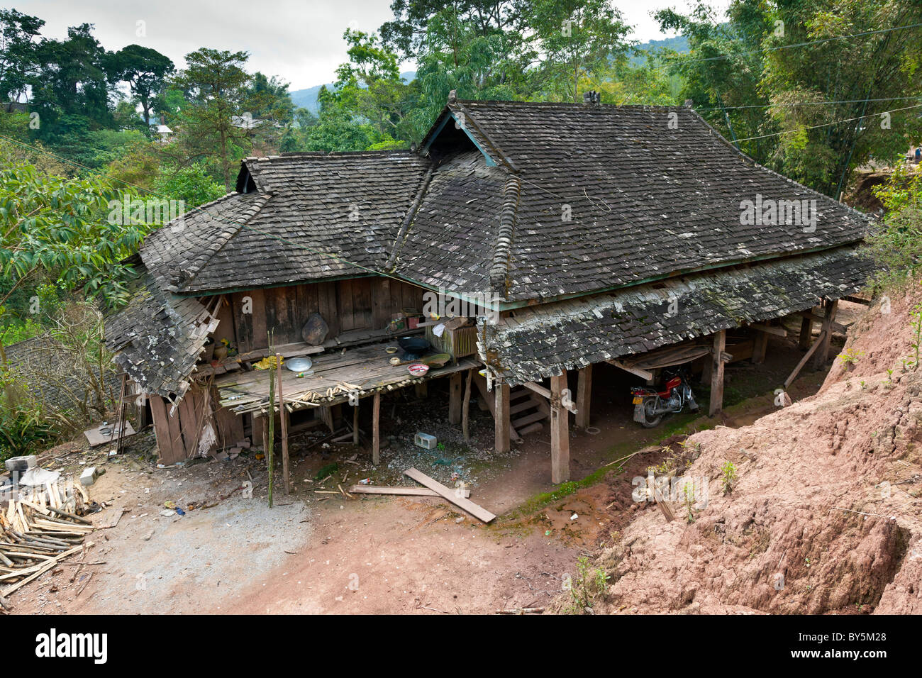 House, Jinuo Luoke (Jinuo Shan), Jinghong, Xishuangbanna, Yunnan ...
