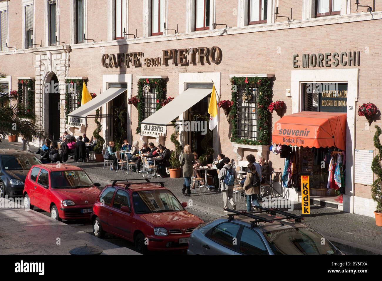 Rome cafe view hi-res stock photography and images - Alamy