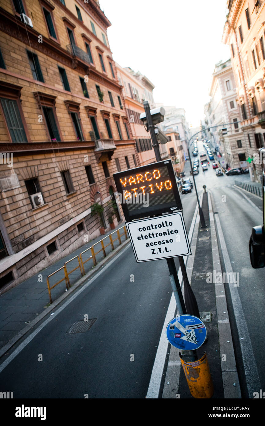 Luminous street sign entrance ZTL Zone barrier cartel trafic limited ...