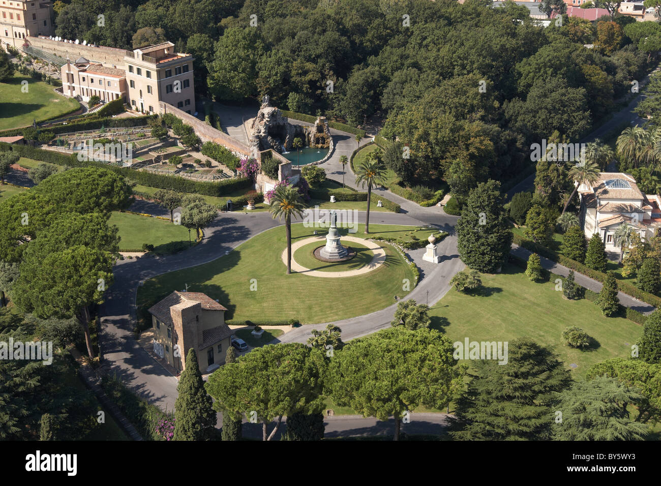 Italy the vatican garden hi-res stock photography and images - Alamy
