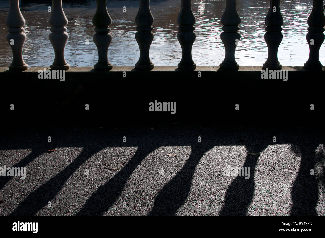 Sculpted shadows hi-res stock photography and images - Alamy
