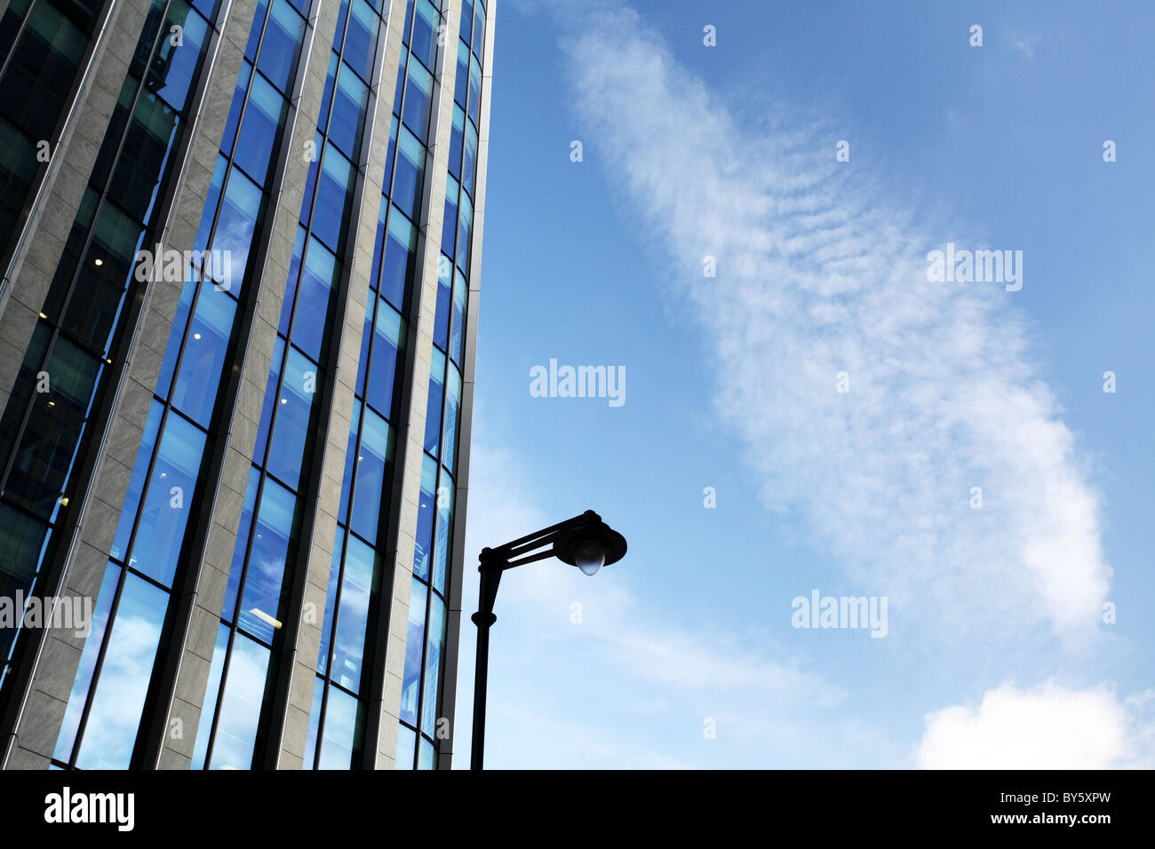 Building with a street lamp hi-res stock photography and images - Alamy