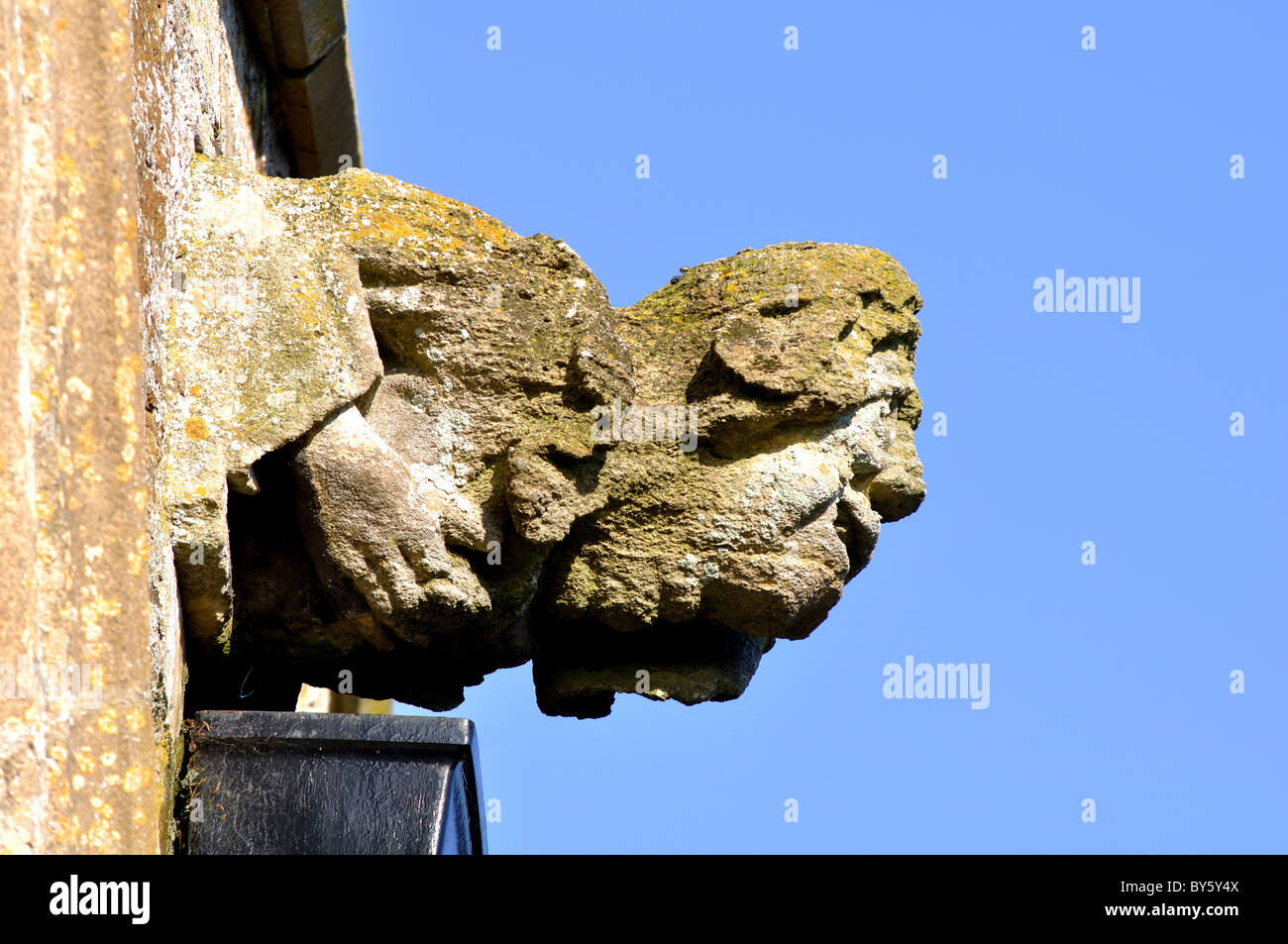 Gargoyle england grotesque hi-res stock photography and images - Alamy