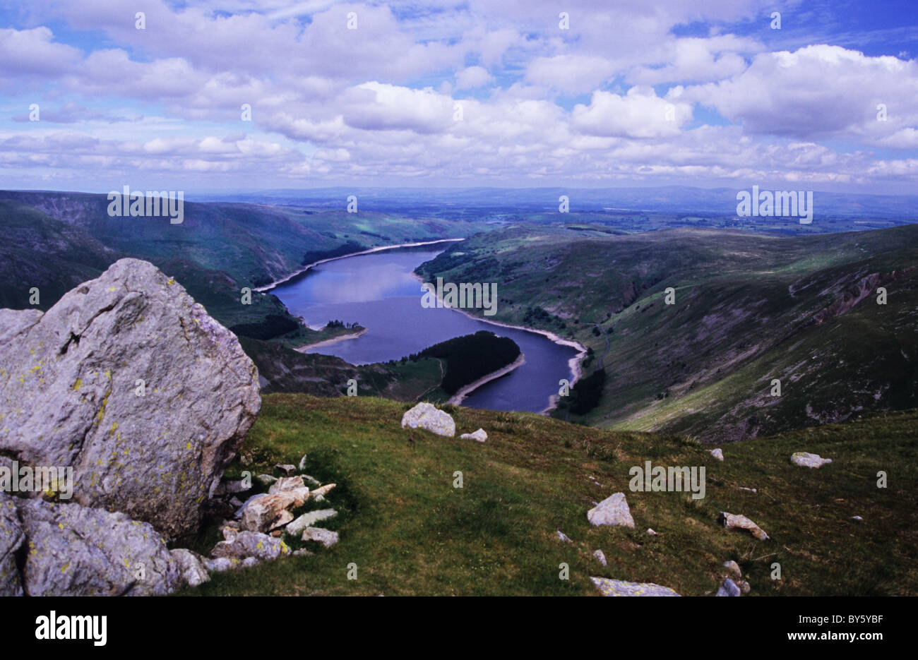 Haweswater reservoir walking hi-res stock photography and images - Alamy