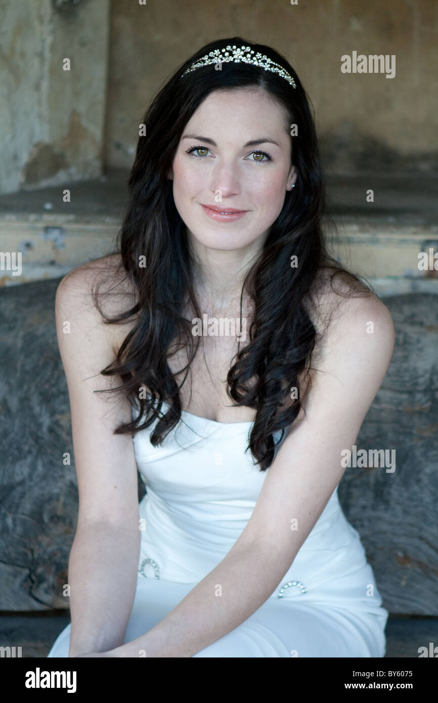 A relaxed bridal portrait Stock Photo - Alamy