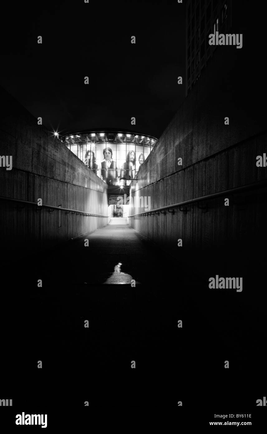 London waterloo billboard hi-res stock photography and images - Alamy